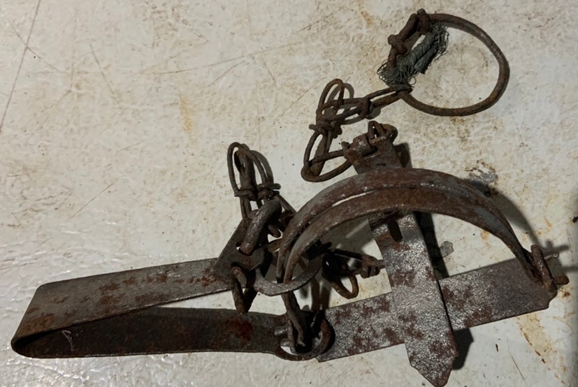 Vintage Rat Trap circa 1950 - Newfoundland Antiques